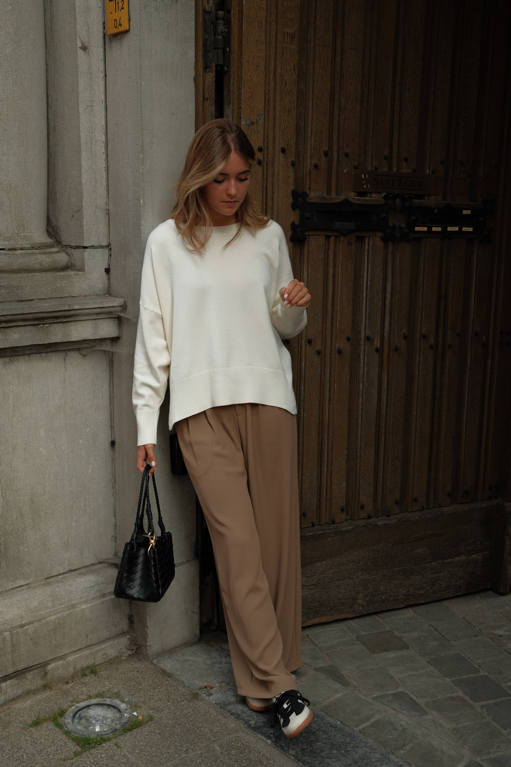 Ateljee Saar | Fashion & Specialty Coffee